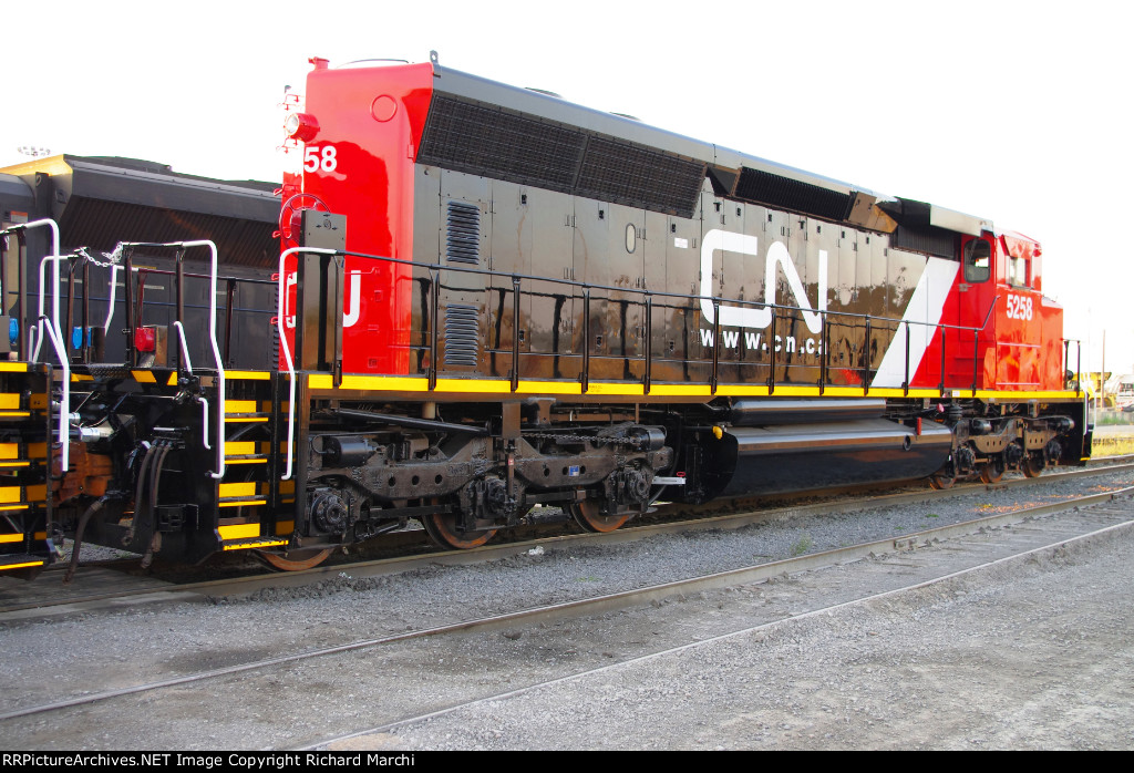 CN 5258
